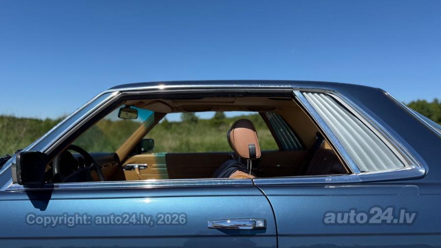Синий Мерседес 450 1980 в Таллин, объемом двигателя 4.50 л и пробегом 280 тыс. км за 18060 €, фото 7 на AUTOMOTO.COM.LV