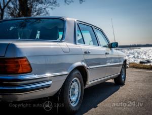 Grey Mercedes-Benz 450 1974 in Tallinn, with an engine capacity of 4.50 L and mileage of 232 thousand km for 13999 €, photo 7 on AUTOMOTO.COM.LV