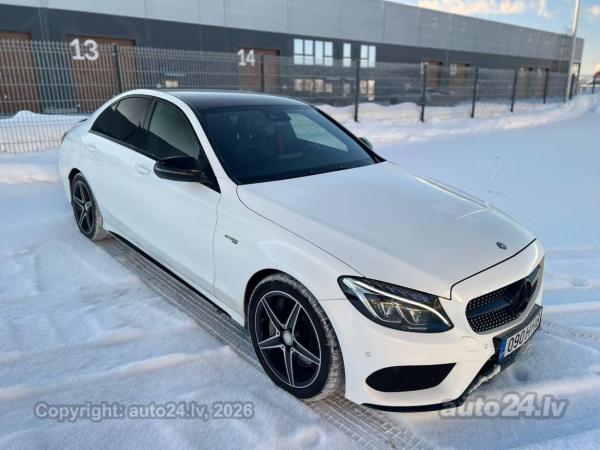 White Mercedes-Benz 450 2015 in Tallinn, with an engine capacity of 3.00 L and mileage of 185 thousand km for 25990 €, photo 3 on AUTOMOTO.COM.LV