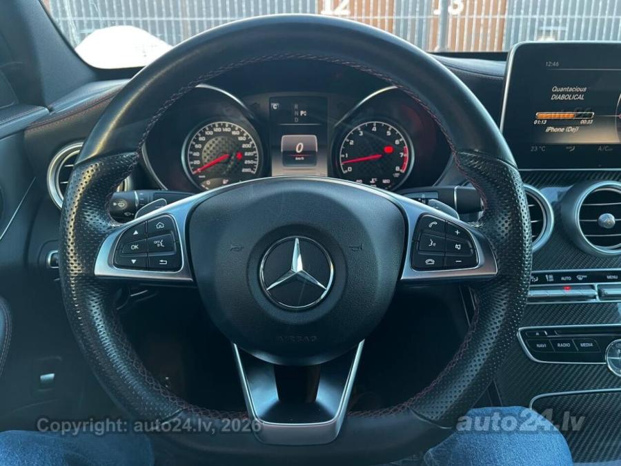 White Mercedes-Benz 450 2015 in Tallinn, with an engine capacity of 3.00 L and mileage of 185 thousand km for 25990 €, photo 15 on AUTOMOTO.COM.LV