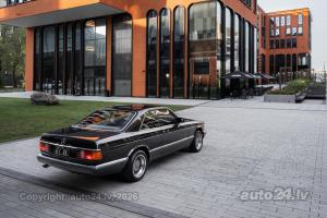 Melns Mercedes-Benz 500 1987 Tallina, ar dzinēja tilpumu 4.90 L un nobraukumu 174 tūkst. km par 29000 €, foto 7 vietnē AUTOMOTO.COM.LV