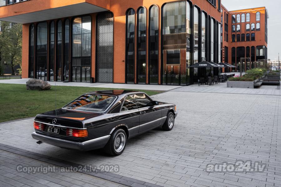 Melns Mercedes-Benz 500 1987 Tallina, ar dzinēja tilpumu 4.90 L un nobraukumu 174 tūkst. km par 29000 €, foto 7 vietnē AUTOMOTO.COM.LV