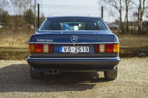 Blue Mercedes-Benz 500 1983 in Riga, with an engine capacity of 5.00 L and mileage of 0 thousand km for 21990 €, photo 10 on AUTOMOTO.COM.LV