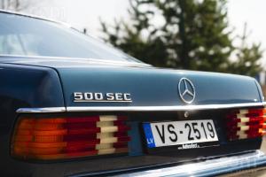 Blue Mercedes-Benz 500 1983 in Riga, with an engine capacity of 5.00 L and mileage of 0 thousand km for 21990 €, photo 14 on AUTOMOTO.COM.LV