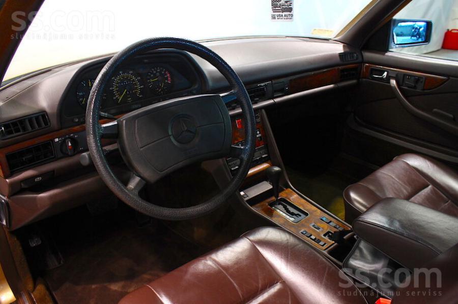 Yellow Mercedes-Benz 500 1985 in Riga, with an engine capacity of 5.00 L and mileage of 85 thousand km for 43000 €, photo 15 on AUTOMOTO.COM.LV