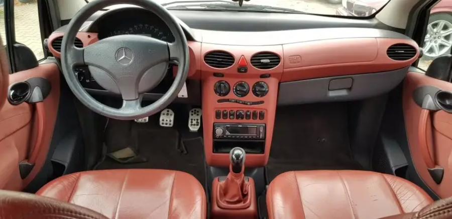 Melns Mercedes-Benz A 140 2000 Valmiera, ar dzinēja tilpumu 1.70 L un nobraukumu 309 tūkst. km par 1150 €, foto 10 vietnē AUTOMOTO.COM.LV