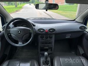 Blue Mercedes-Benz A 140 1998 in Riga, with an engine capacity of 1.40 L and mileage of 0 thousand km for 590 €, photo 10 on AUTOMOTO.COM.LV