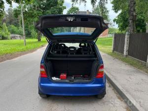 Blue Mercedes-Benz A 140 1998 in Riga, with an engine capacity of 1.40 L and mileage of 0 thousand km for 590 €, photo 18 on AUTOMOTO.COM.LV
