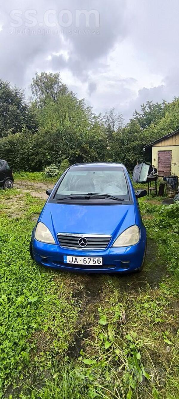 Zils Mercedes-Benz A 140 1999 Rīga, ar dzinēja tilpumu 1.40 L un nobraukumu 307 tūkst. km par 350 €, foto 1 vietnē AUTOMOTO.COM.LV