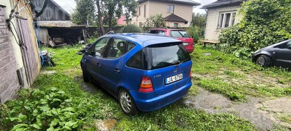 Zils Mercedes-Benz A 140 1999 Rīga, ar dzinēja tilpumu 1.40 L un nobraukumu 307 tūkst. km par 350 €, foto 3 vietnē AUTOMOTO.COM.LV