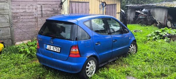 Zils Mercedes-Benz A 140 1999 Rīga, ar dzinēja tilpumu 1.40 L un nobraukumu 307 tūkst. km par 350 €, foto 4 vietnē AUTOMOTO.COM.LV