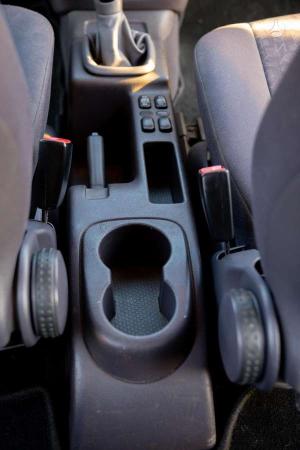 Pelēks Mercedes-Benz A 140 2001 Viļņa, ar dzinēja tilpumu 1.40 L un nobraukumu 261 tūkst. km par 800 €, foto 21 vietnē AUTOMOTO.COM.LV