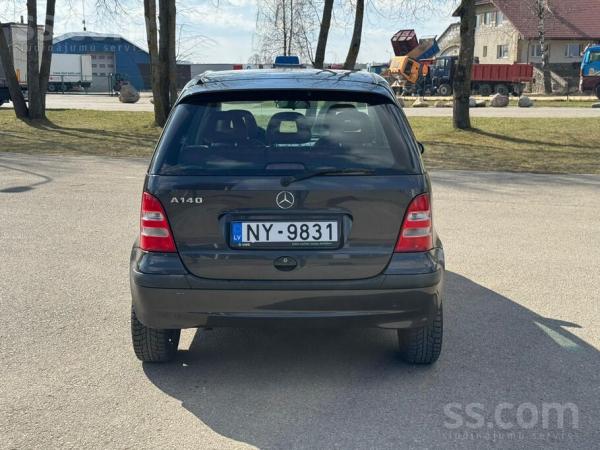 Pelēks Mercedes-Benz A 140 2003 Rīga, ar dzinēja tilpumu 1.40 L un nobraukumu 0 tūkst. km par 1499 €, foto 4 vietnē AUTOMOTO.COM.LV