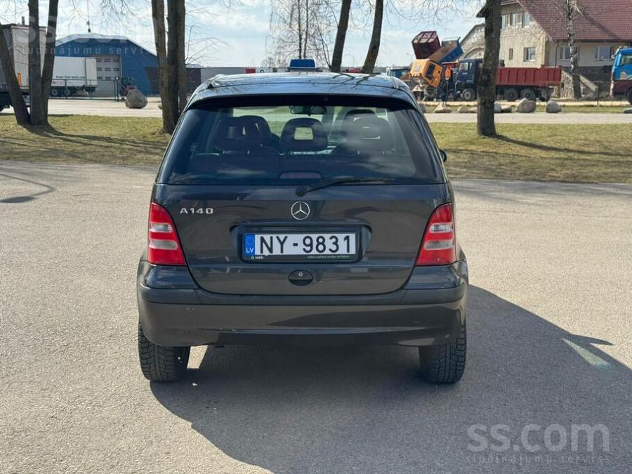 Grey Mercedes-Benz A 140 2003 in Riga, with an engine capacity of 1.40 L and mileage of 0 thousand km for 1499 €, photo 4 on AUTOMOTO.COM.LV