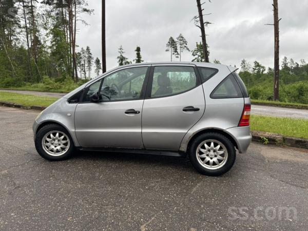 Mercedes-Benz A 140 1999 in Cesis, with an engine capacity of 1.40 L and mileage of 262 thousand km for 850 €, photo 3 on AUTOMOTO.COM.LV