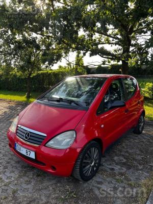Sarkans Mercedes-Benz A 140 1999 Rīga, ar dzinēja tilpumu 1.40 L un nobraukumu 232 tūkst. km par 650 €, foto  vietnē AUTOMOTO.COM.LV