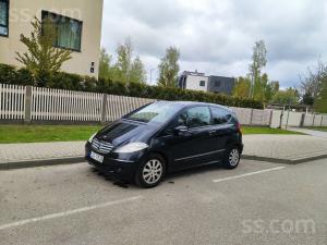 Melns Mercedes-Benz A 150 2006 Rīga, ar dzinēja tilpumu 1.50 L un nobraukumu 200 tūkst. km par 4200 €, foto 2 vietnē AUTOMOTO.COM.LV