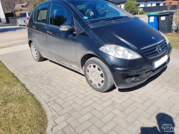Black Mercedes-Benz A 150 2004 in Siauliai, with an engine capacity of 1.50 L and mileage of 243 thousand km for 300 €, photo 2 on AUTOMOTO.COM.LV