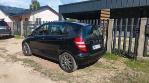 Melns Mercedes-Benz A 150 2005 Rīga, ar dzinēja tilpumu 1.50 L un nobraukumu 250 tūkst. km par 1200 €, foto 3 vietnē AUTOMOTO.COM.LV