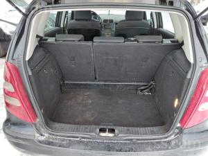 Black Mercedes-Benz A 150 2007 in Talsi, with an engine capacity of 1.50 L and mileage of 250 thousand km for 1470 €, photo 9 on AUTOMOTO.COM.LV