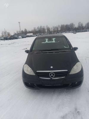 Melns Mercedes-Benz A 150 2007 Marijampole, ar dzinēja tilpumu 1.50 L un nobraukumu 230 tūkst. km par 2350 €, foto 2 vietnē AUTOMOTO.COM.LV
