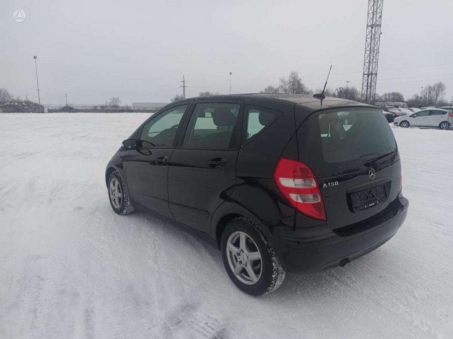 Melns Mercedes-Benz A 150 2007 Marijampole, ar dzinēja tilpumu 1.50 L un nobraukumu 230 tūkst. km par 2350 €, foto 5 vietnē AUTOMOTO.COM.LV