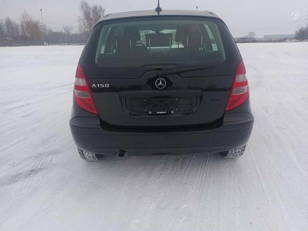 Black Mercedes-Benz A 150 2007 in Marijampole, with an engine capacity of 1.50 L and mileage of 230 thousand km for 2350 €, photo 9 on AUTOMOTO.COM.LV