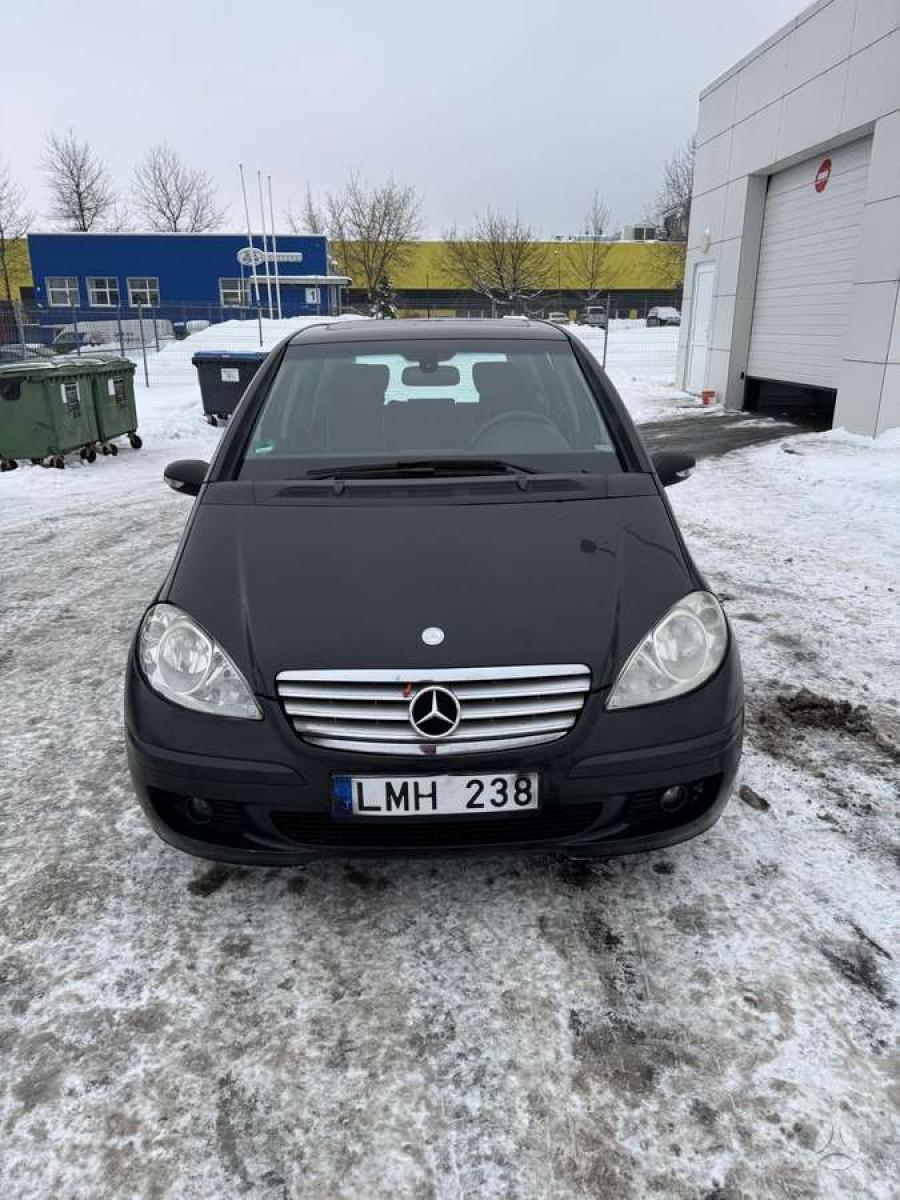 Melns Mercedes-Benz A 150 2007 Viļņa, ar dzinēja tilpumu 1.50 L un nobraukumu 208 tūkst. km par 1350 €, foto 7 vietnē AUTOMOTO.COM.LV