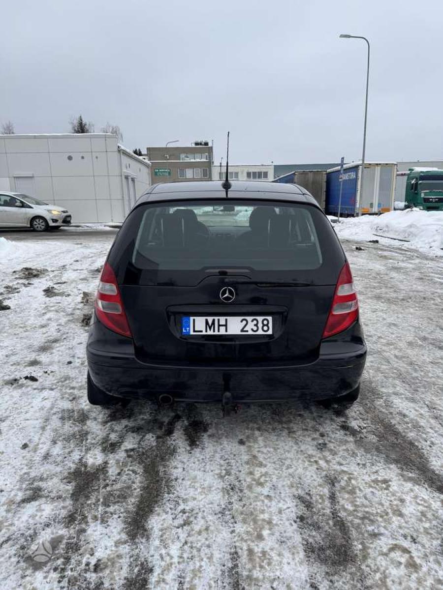 Melns Mercedes-Benz A 150 2007 Viļņa, ar dzinēja tilpumu 1.50 L un nobraukumu 208 tūkst. km par 1350 €, foto 8 vietnē AUTOMOTO.COM.LV