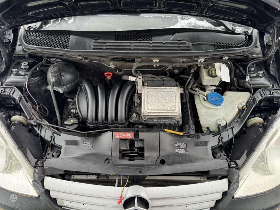 Melns Mercedes-Benz A 150 2007 Viļņa, ar dzinēja tilpumu 1.50 L un nobraukumu 208 tūkst. km par 1350 €, foto 11 vietnē AUTOMOTO.COM.LV