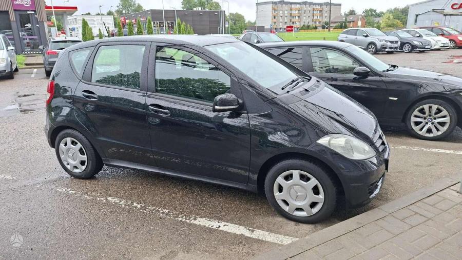 Melns Mercedes-Benz A 150 2008 Kauņa, ar dzinēja tilpumu 1.50 L un nobraukumu 230 tūkst. km par 500 €, foto 8 vietnē AUTOMOTO.COM.LV
