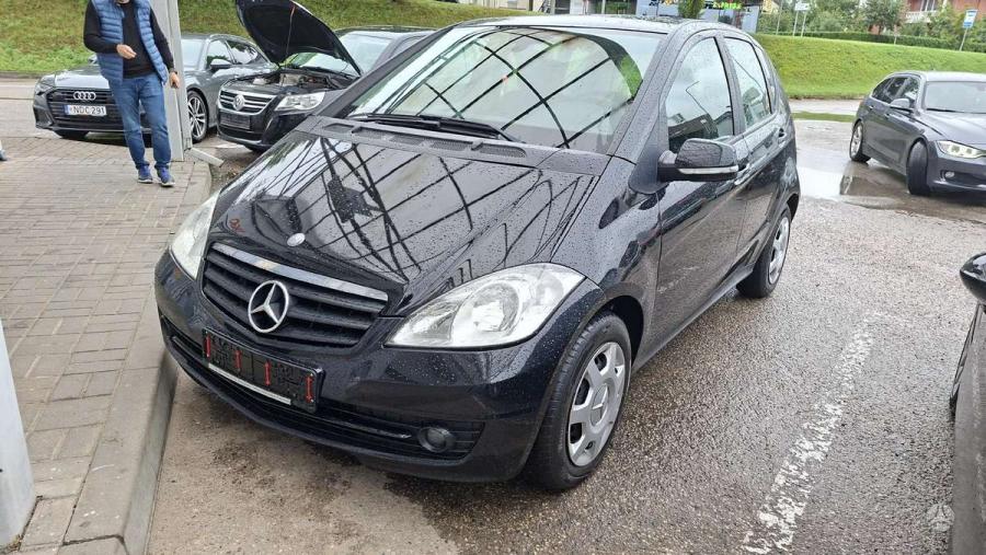 Melns Mercedes-Benz A 150 2008 Kauņa, ar dzinēja tilpumu 1.50 L un nobraukumu 230 tūkst. km par 500 €, foto 9 vietnē AUTOMOTO.COM.LV