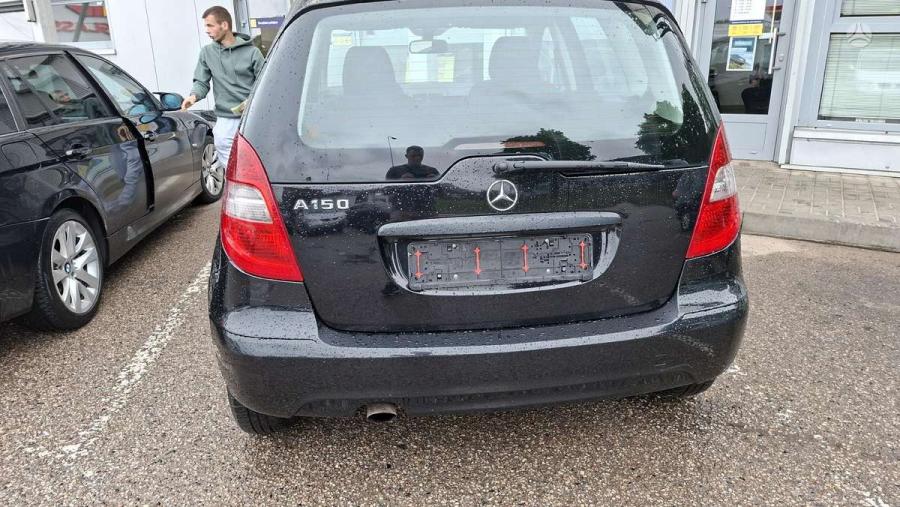 Melns Mercedes-Benz A 150 2008 Kauņa, ar dzinēja tilpumu 1.50 L un nobraukumu 230 tūkst. km par 500 €, foto 10 vietnē AUTOMOTO.COM.LV