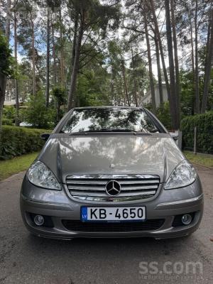Brown Mercedes-Benz A 150 2005 in Riga, with an engine capacity of 1.50 L and mileage of 184 thousand km for 1149 €, photo  on AUTOMOTO.COM.LV