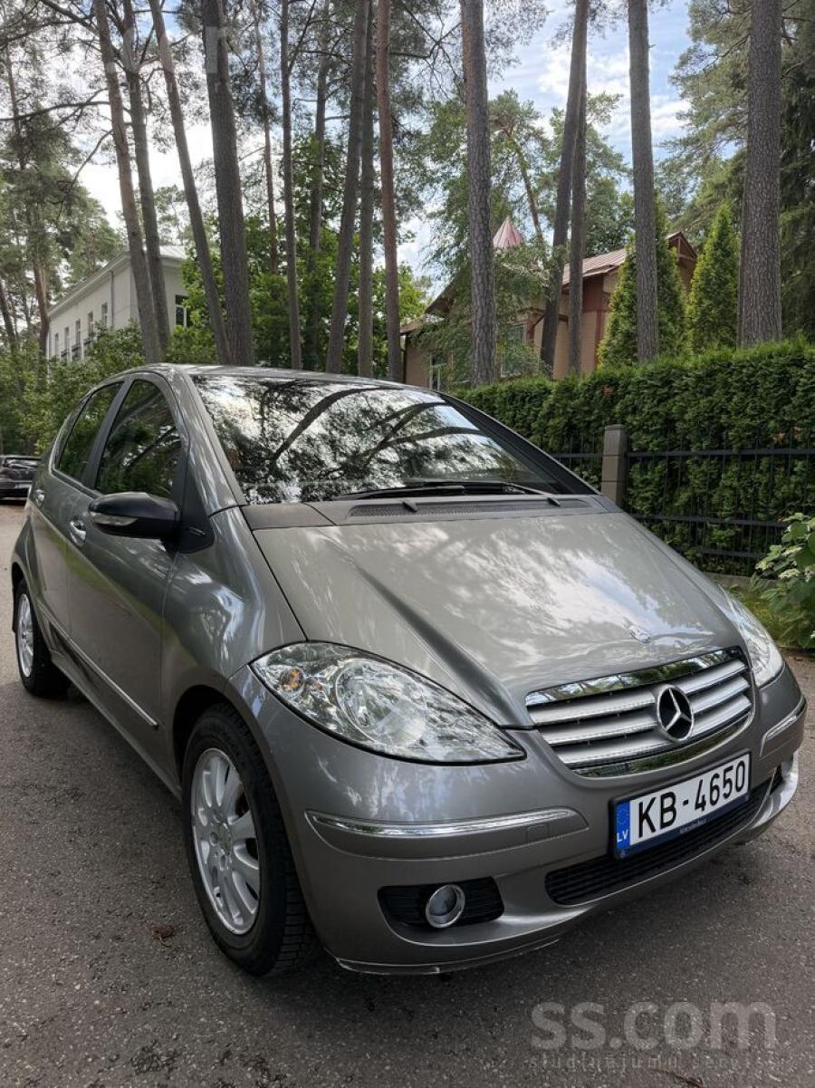 Brown Mercedes-Benz A 150 2005 in Riga, with an engine capacity of 1.50 L and mileage of 184 thousand km for 1149 €, photo 9 on AUTOMOTO.COM.LV
