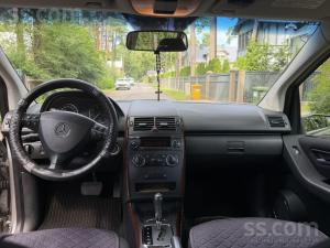 Brown Mercedes-Benz A 150 2005 in Riga, with an engine capacity of 1.50 L and mileage of 184 thousand km for 1149 €, photo 11 on AUTOMOTO.COM.LV