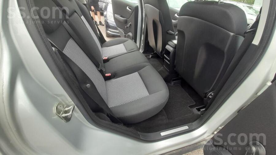 Grey Mercedes-Benz A 150 2004 in Riga, with an engine capacity of 1.50 L and mileage of 163 thousand km for 2900 €, photo 23 on AUTOMOTO.COM.LV