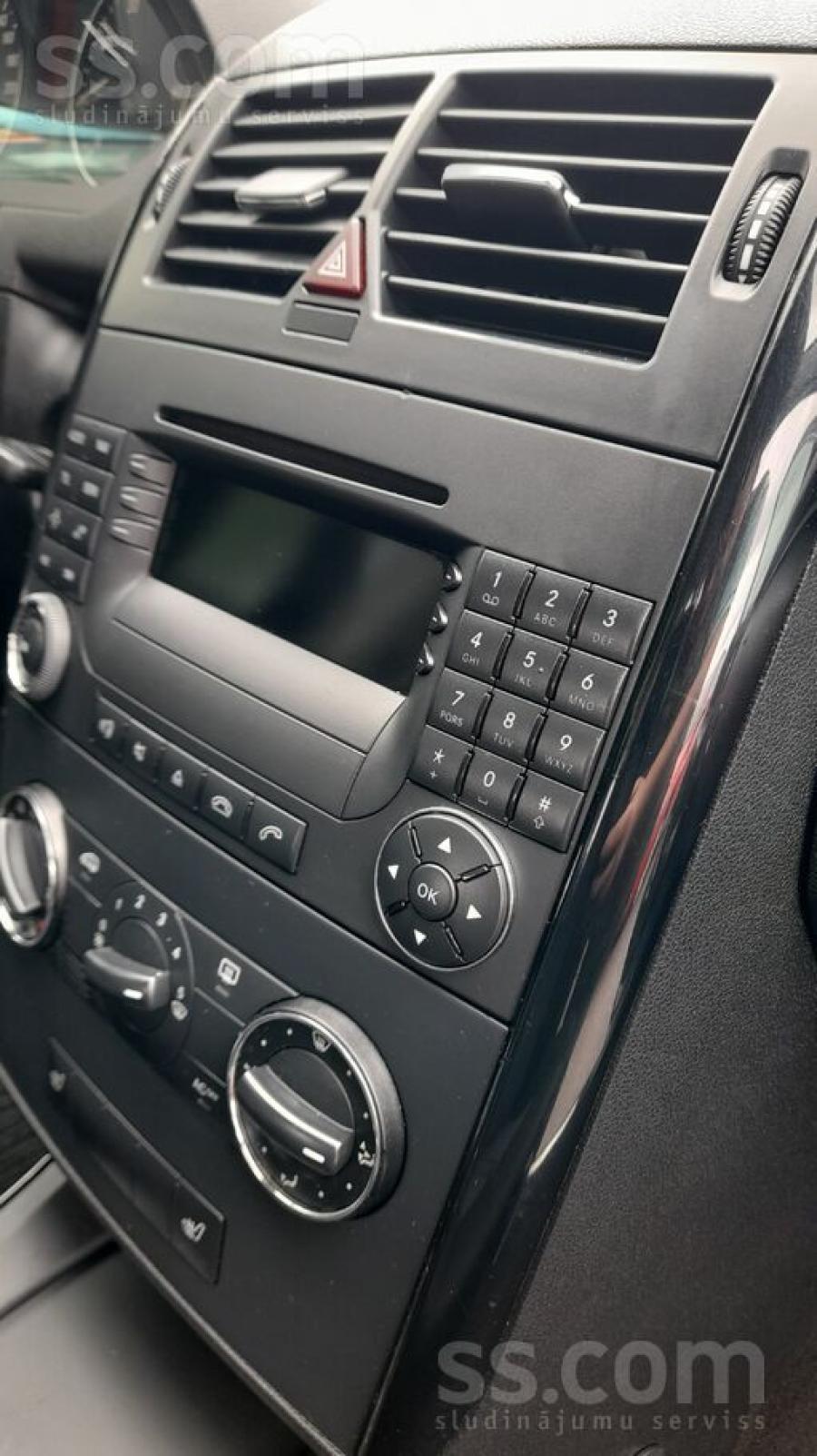 Grey Mercedes-Benz A 150 2004 in Riga, with an engine capacity of 1.50 L and mileage of 163 thousand km for 2900 €, photo 31 on AUTOMOTO.COM.LV