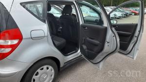 Grey Mercedes-Benz A 150 2004 in Riga, with an engine capacity of 1.50 L and mileage of 163 thousand km for 2900 €, photo 32 on AUTOMOTO.COM.LV