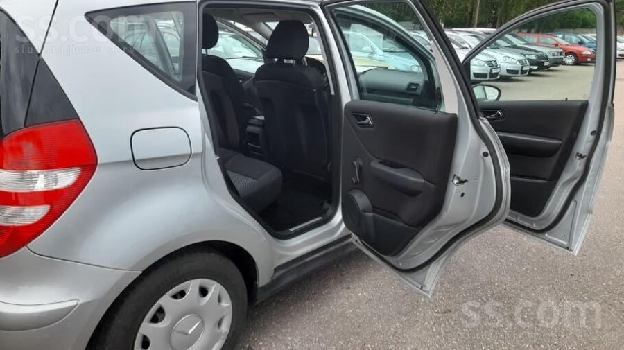 Grey Mercedes-Benz A 150 2004 in Riga, with an engine capacity of 1.50 L and mileage of 163 thousand km for 2900 €, photo 32 on AUTOMOTO.COM.LV
