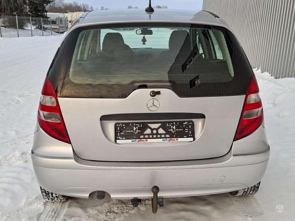 Grey Mercedes-Benz A 150 2005 in Ukmerge, with an engine capacity of 1.50 L and mileage of 254 thousand km for 1750 €, photo 5 on AUTOMOTO.COM.LV