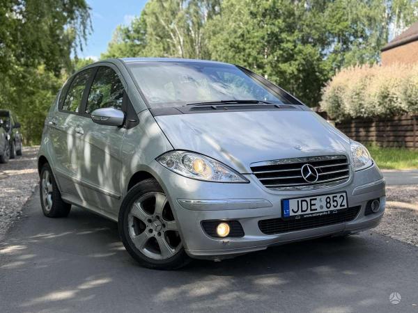 Grey Mercedes-Benz A 150 2005 in Vilnius, with an engine capacity of 1.50 L and mileage of 111 thousand km for 900 €, photo 1 on AUTOMOTO.COM.LV