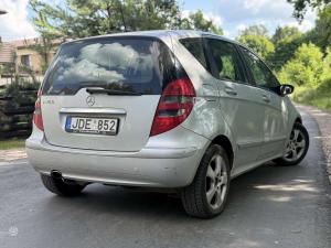 Pelēks Mercedes-Benz A 150 2005 Viļņa, ar dzinēja tilpumu 1.50 L un nobraukumu 111 tūkst. km par 900 €, foto 5 vietnē AUTOMOTO.COM.LV