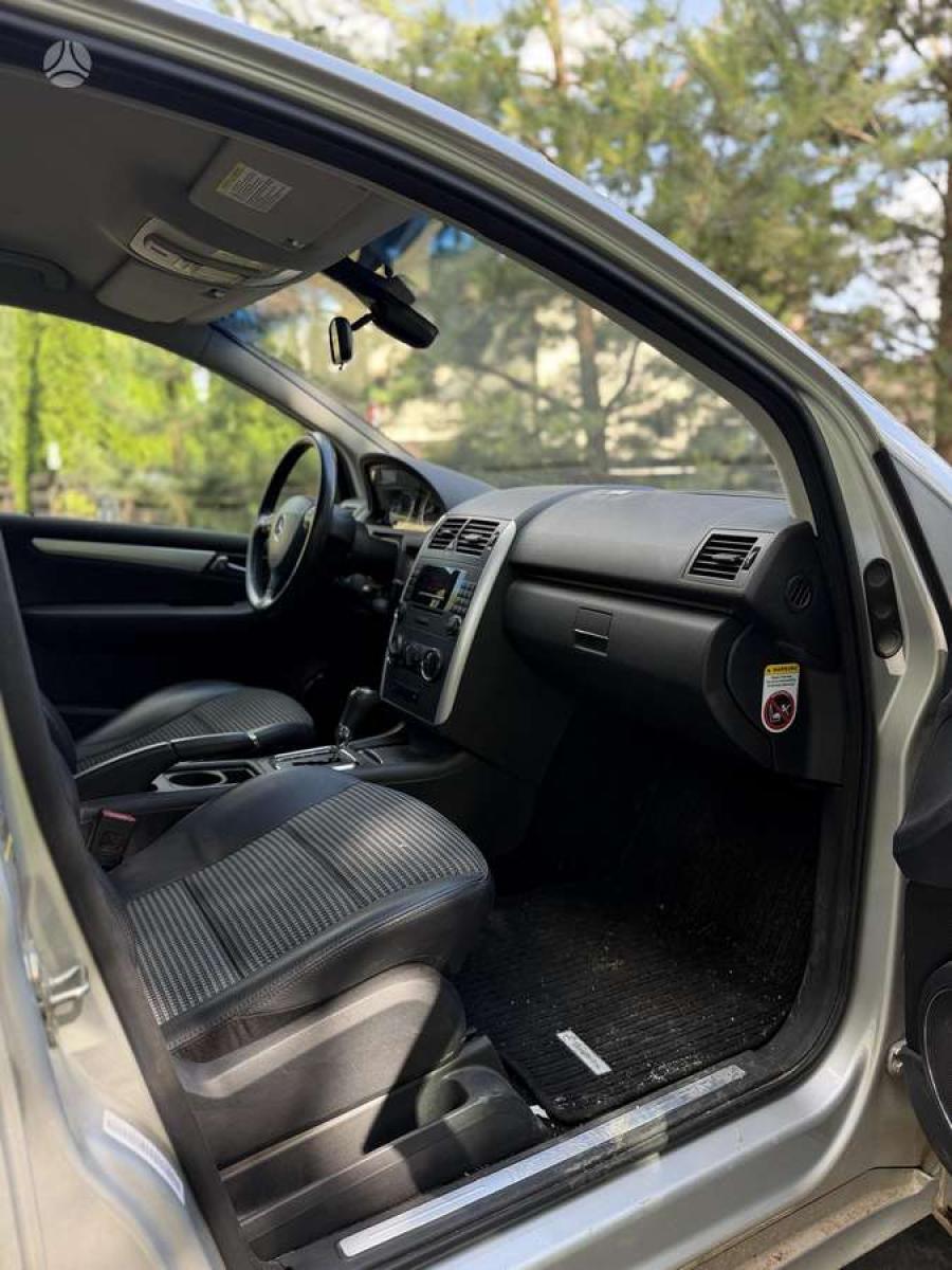Pelēks Mercedes-Benz A 150 2005 Viļņa, ar dzinēja tilpumu 1.50 L un nobraukumu 111 tūkst. km par 900 €, foto 8 vietnē AUTOMOTO.COM.LV