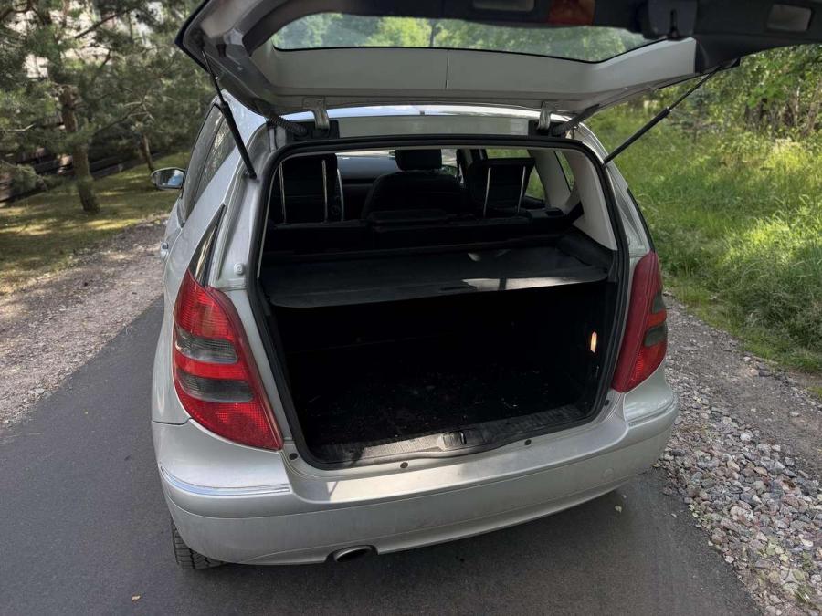 Pelēks Mercedes-Benz A 150 2005 Viļņa, ar dzinēja tilpumu 1.50 L un nobraukumu 111 tūkst. km par 900 €, foto 18 vietnē AUTOMOTO.COM.LV