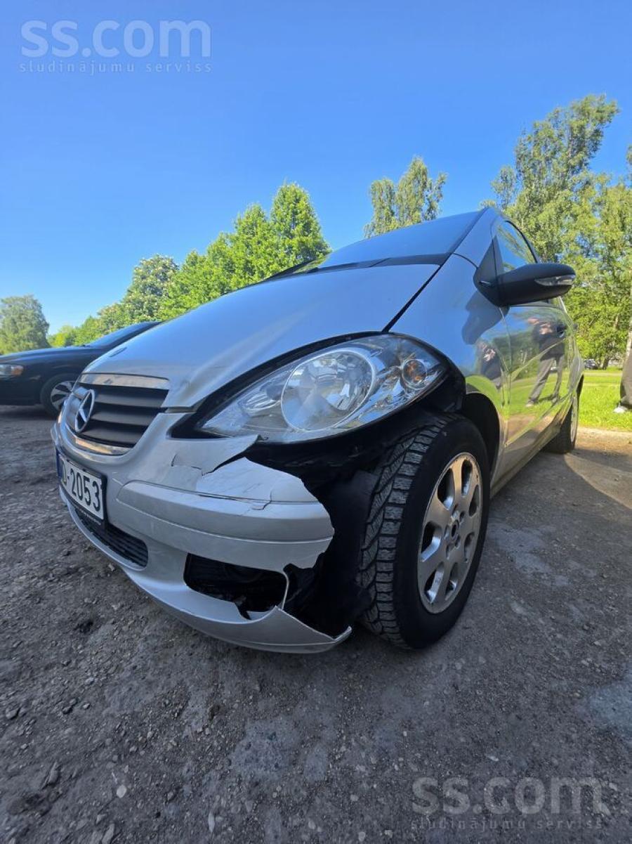 Pelēks Mercedes-Benz A 150 2005 Rīga, ar dzinēja tilpumu 1.50 L un nobraukumu 220 tūkst. km par 800 €, foto 3 vietnē AUTOMOTO.COM.LV