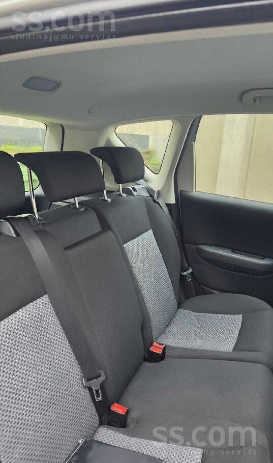Pelēks Mercedes-Benz A 150 2005 Rīga, ar dzinēja tilpumu 1.50 L un nobraukumu 220 tūkst. km par 800 €, foto 10 vietnē AUTOMOTO.COM.LV