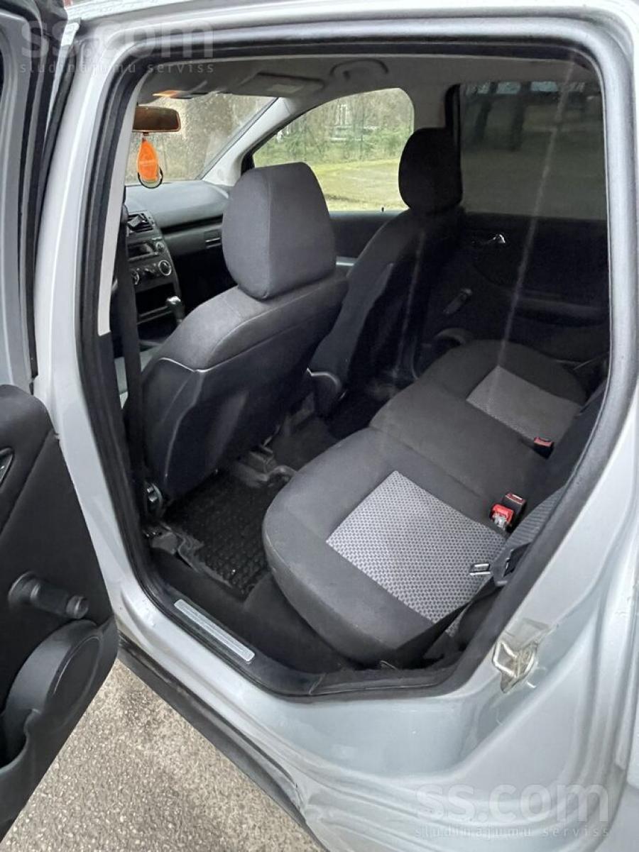 Grey Mercedes-Benz A 150 2005 in Talsi, with an engine capacity of 1.50 L and mileage of 255 thousand km for 950 €, photo 1 on AUTOMOTO.COM.LV