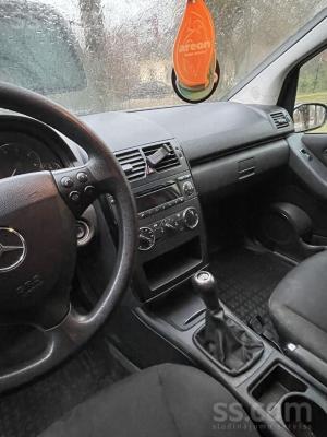 Grey Mercedes-Benz A 150 2005 in Talsi, with an engine capacity of 1.50 L and mileage of 255 thousand km for 950 €, photo 3 on AUTOMOTO.COM.LV