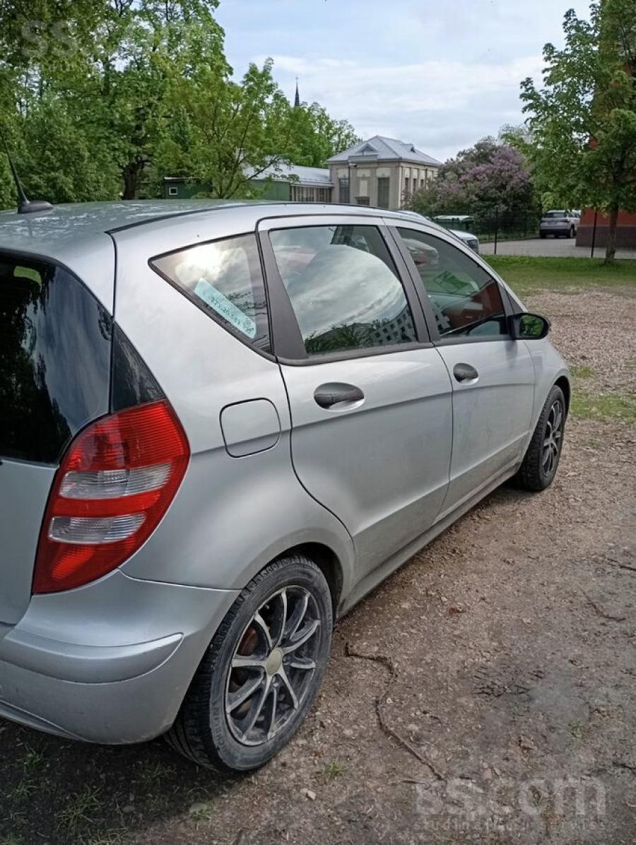 Mercedes-Benz A 150 2004 in Jelgava, with an engine capacity of 1.50 L and mileage of 268 thousand km for 2650 €, photo 3 on AUTOMOTO.COM.LV